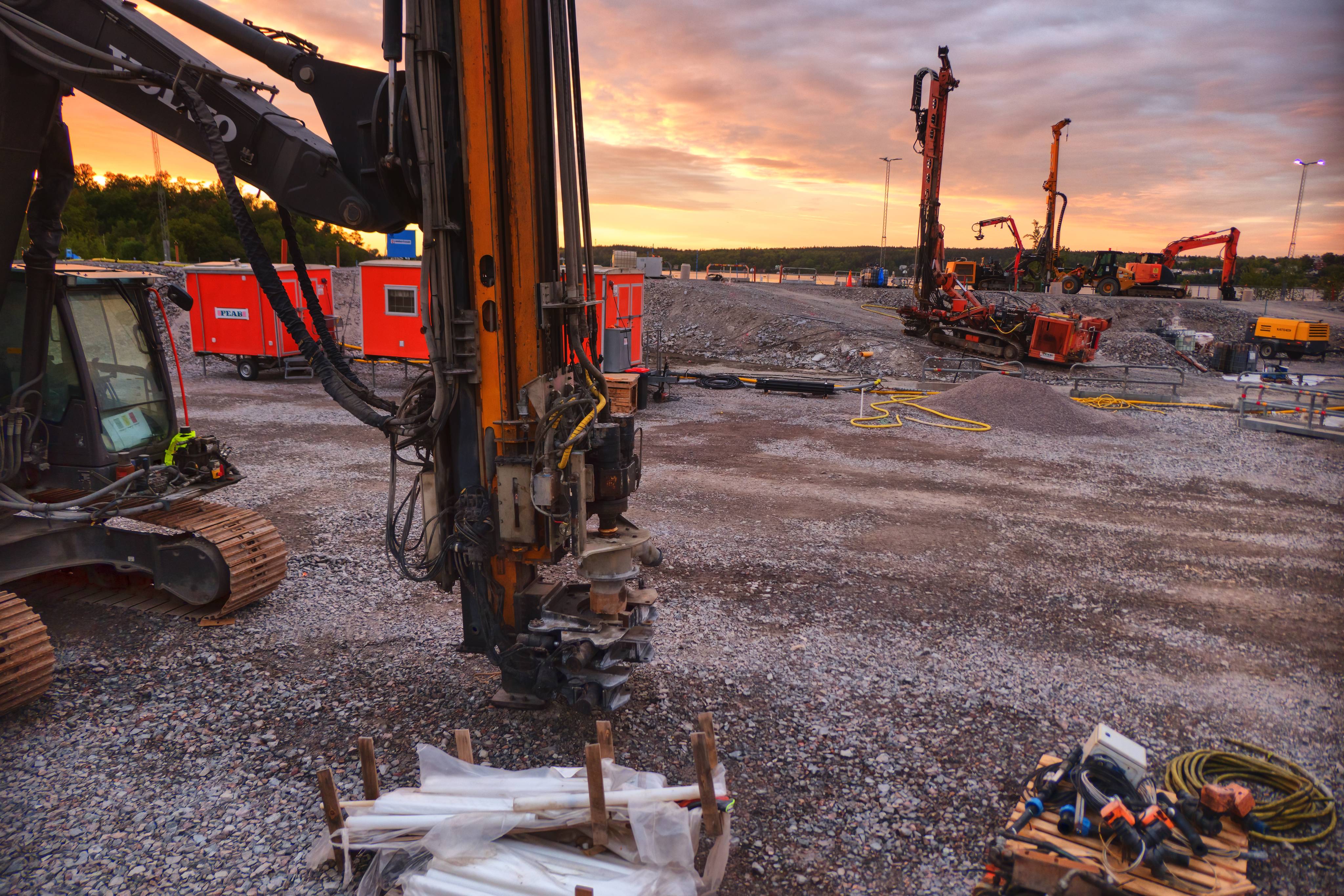 Dirt Digging Machines